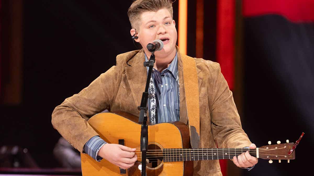 Alex Miller Makes Grand Ole Opry Debut - Country Evolution