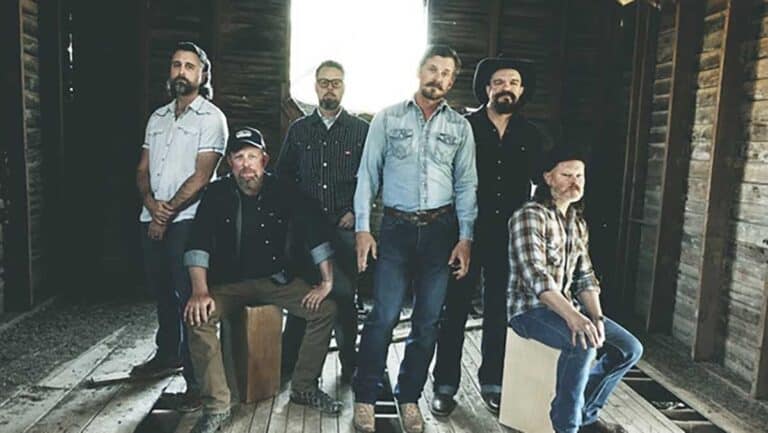 Turnpike Troubadours Announce Surprise Album, Out April 11 - Country ...